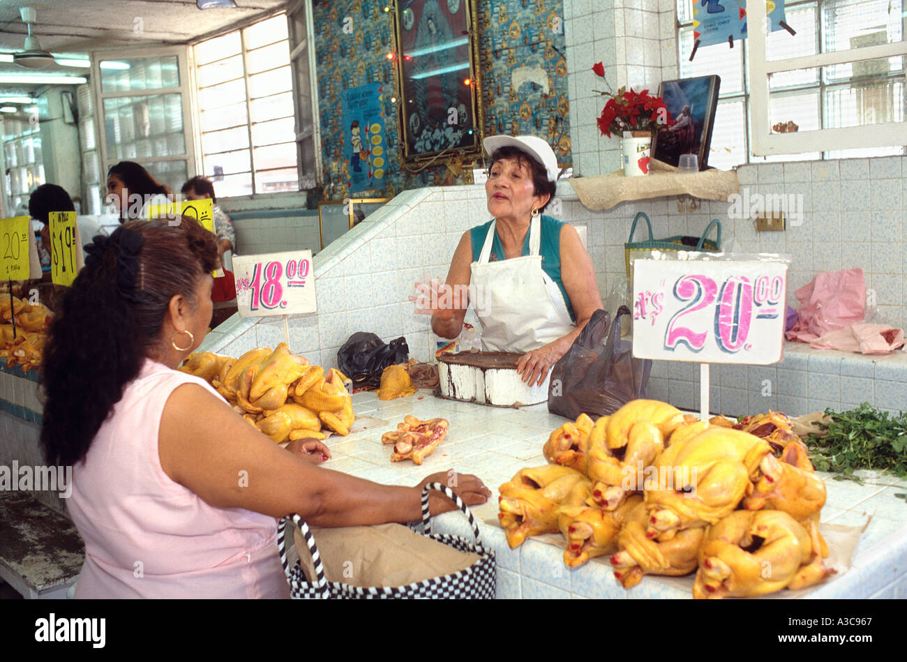 Selling Chickens in the Central Market Veracruz Mexico Stock Photo - Alamy