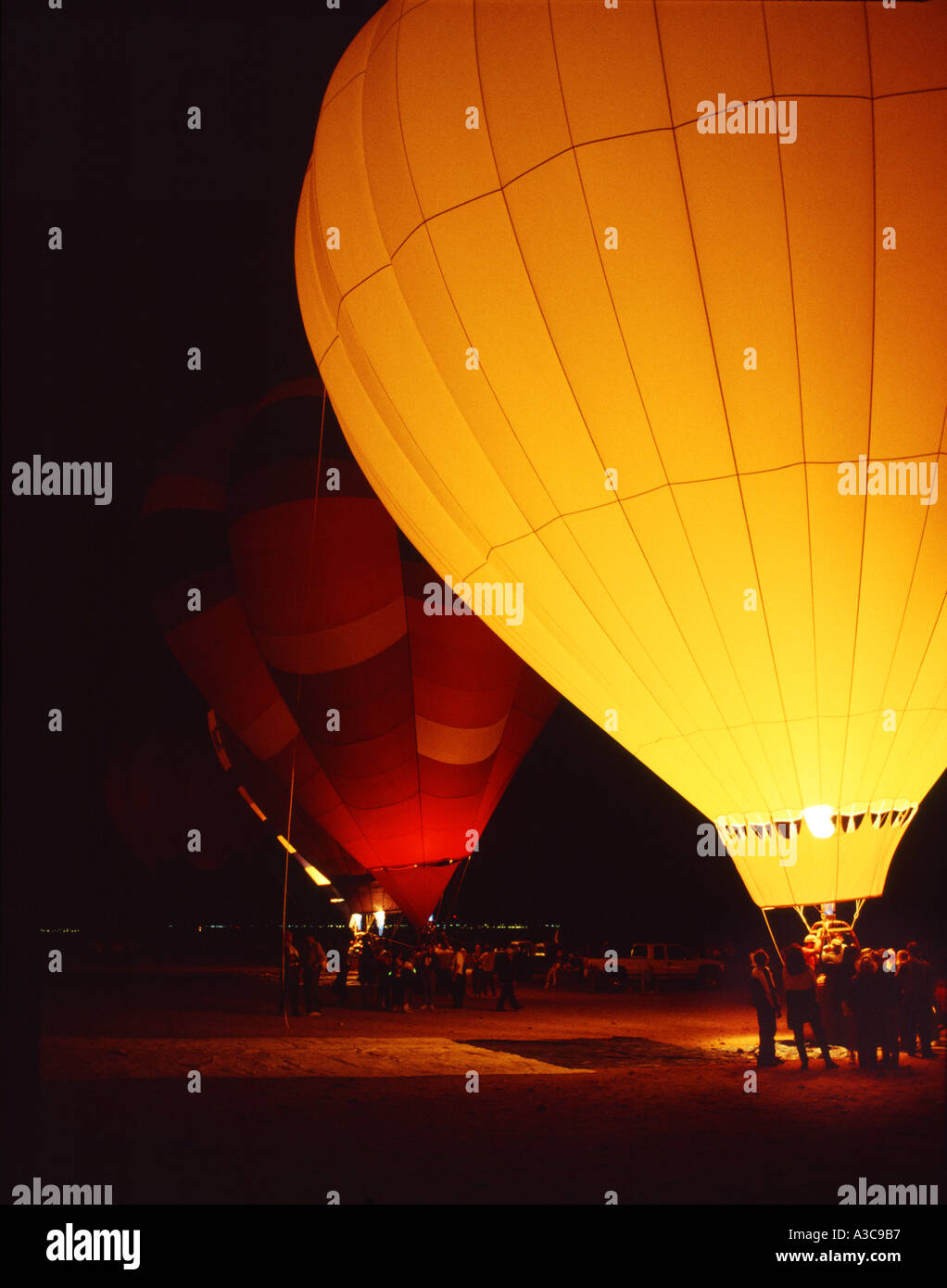 Albuquerque balloon festival night hi-res stock photography and images ...