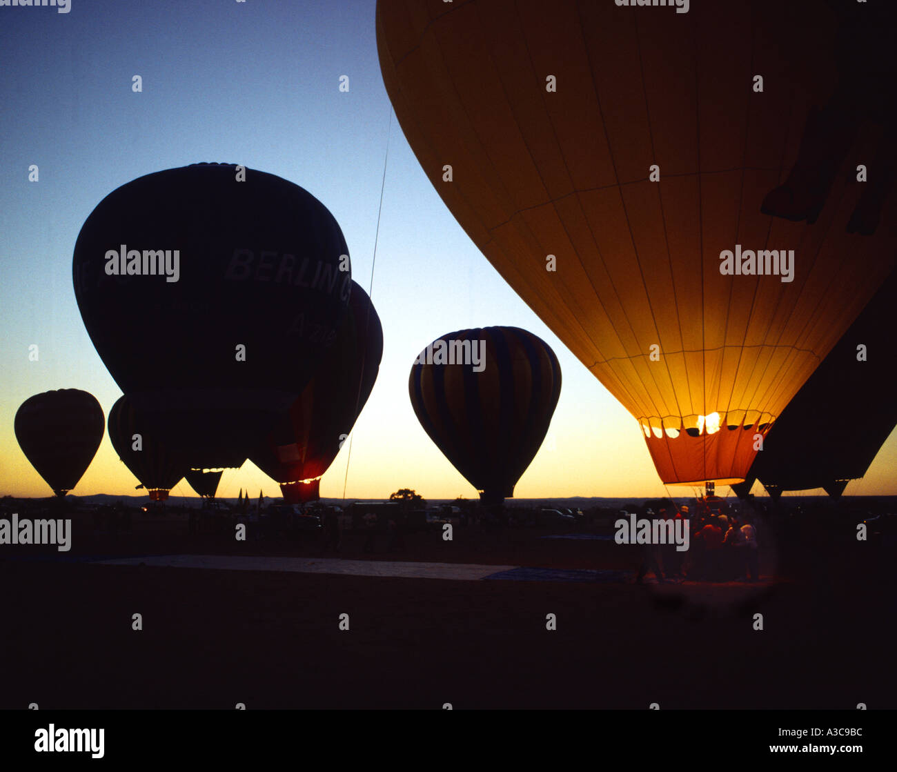 Albuquerque balloon festival night hi-res stock photography and images ...
