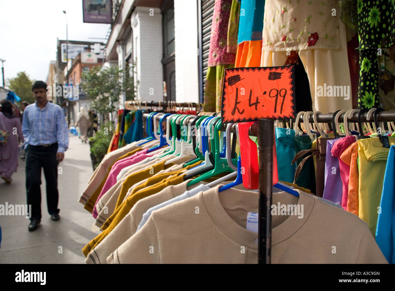 The busy, vibrant and colourful Whitechapel market in Tower Hamlets ...