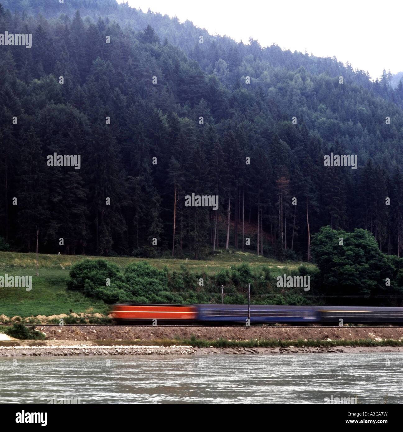 Train fast countryside hi-res stock photography and images - Alamy
