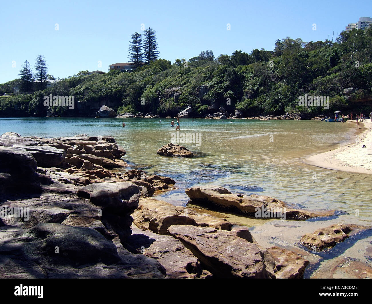 Paradise beach sydney hi-res stock photography and images - Alamy