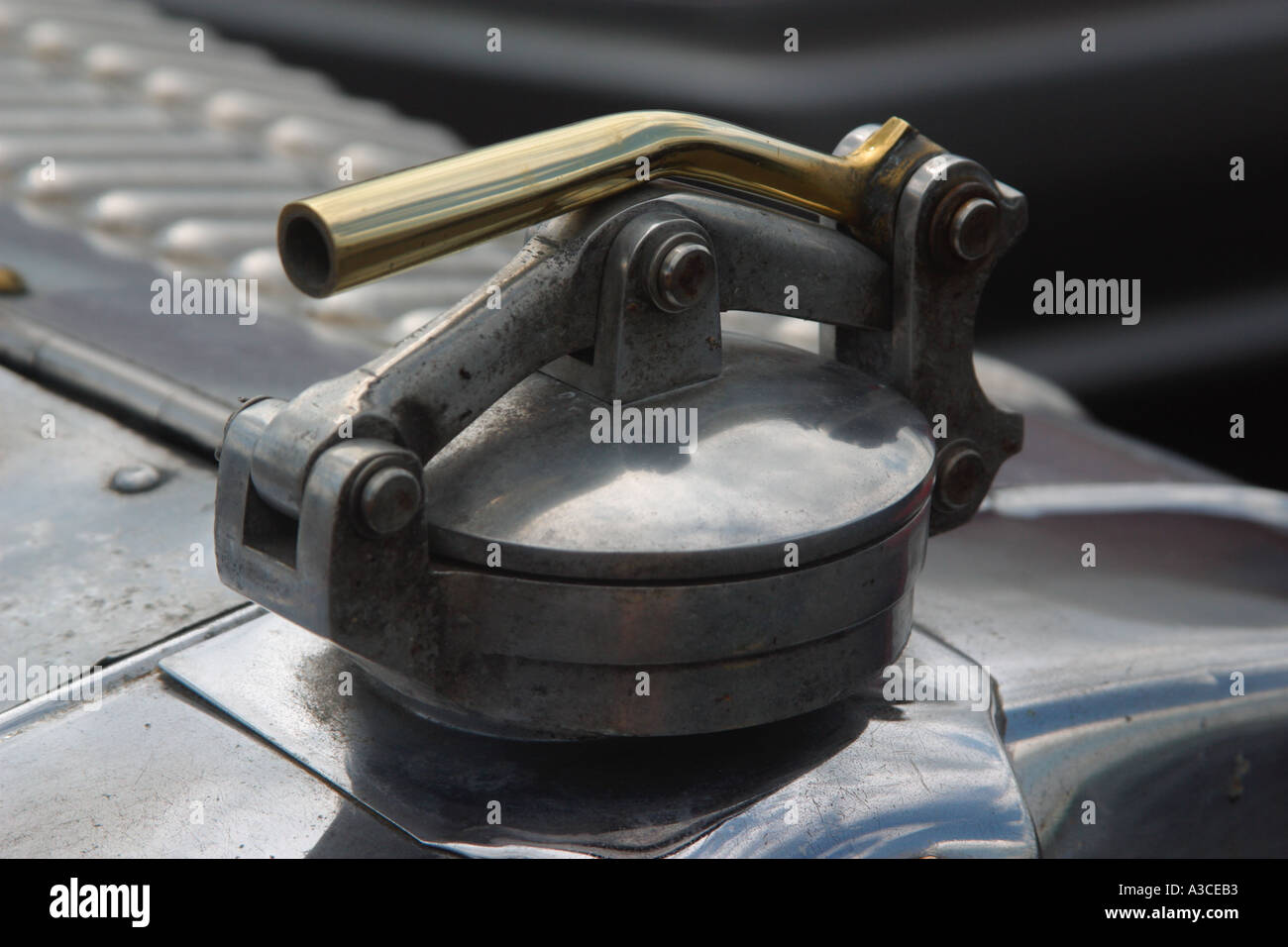 Mg radiator cap hi-res stock photography and images - Alamy