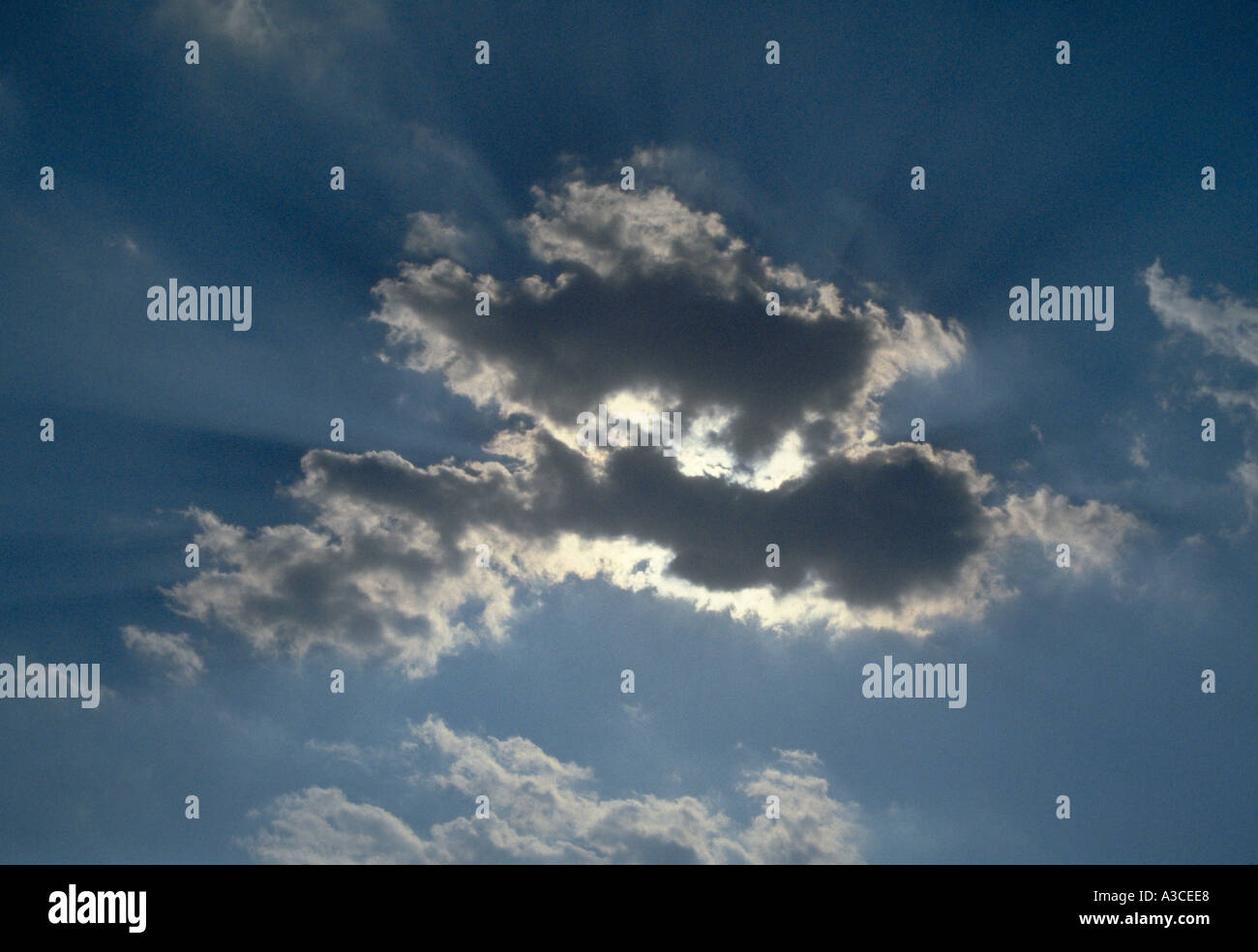 Light rays streaming through clouds hi-res stock photography and images ...