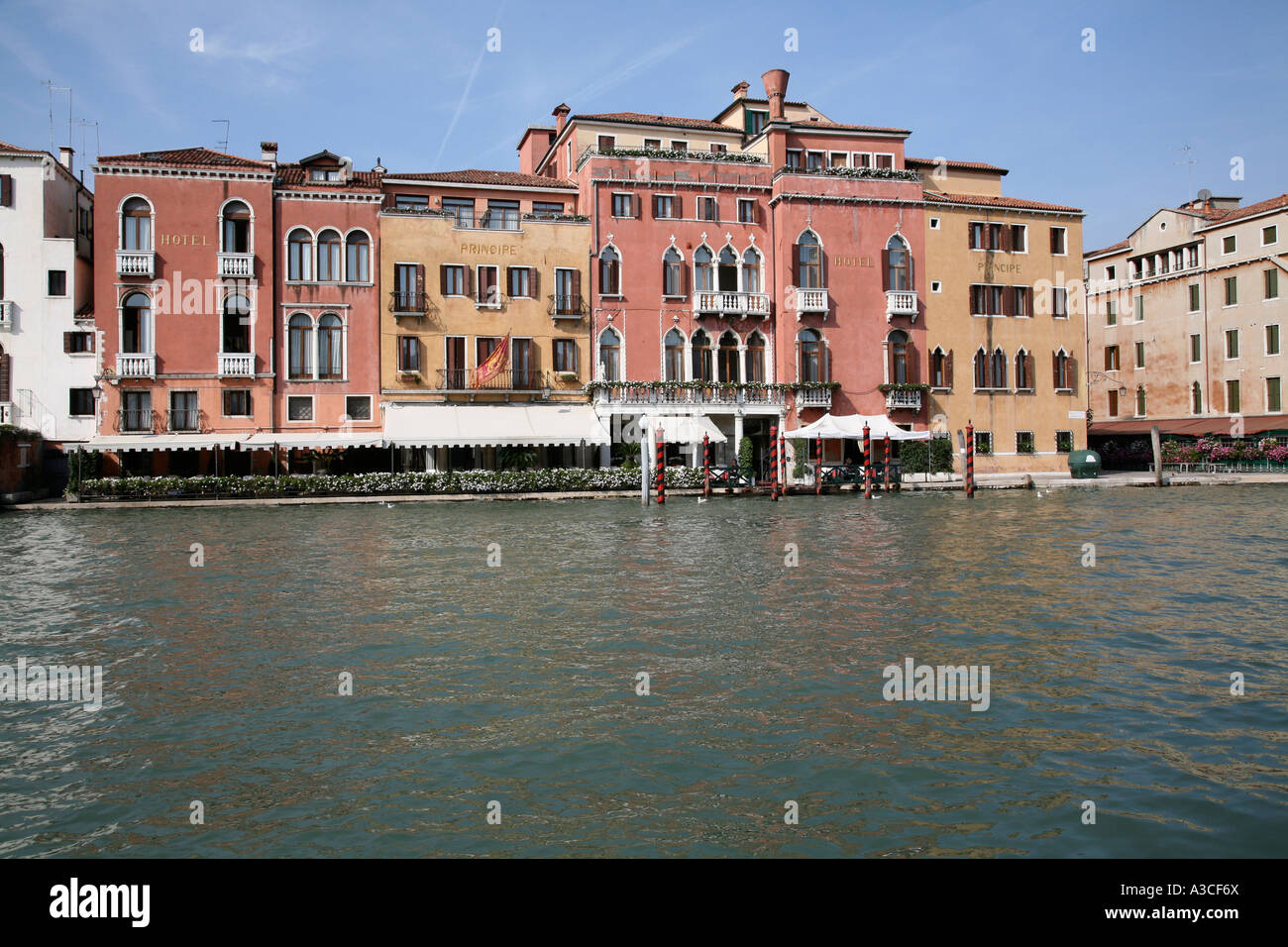 The Worlds Number 1 Tourist Destination Venice Italy Stock Photo - Alamy