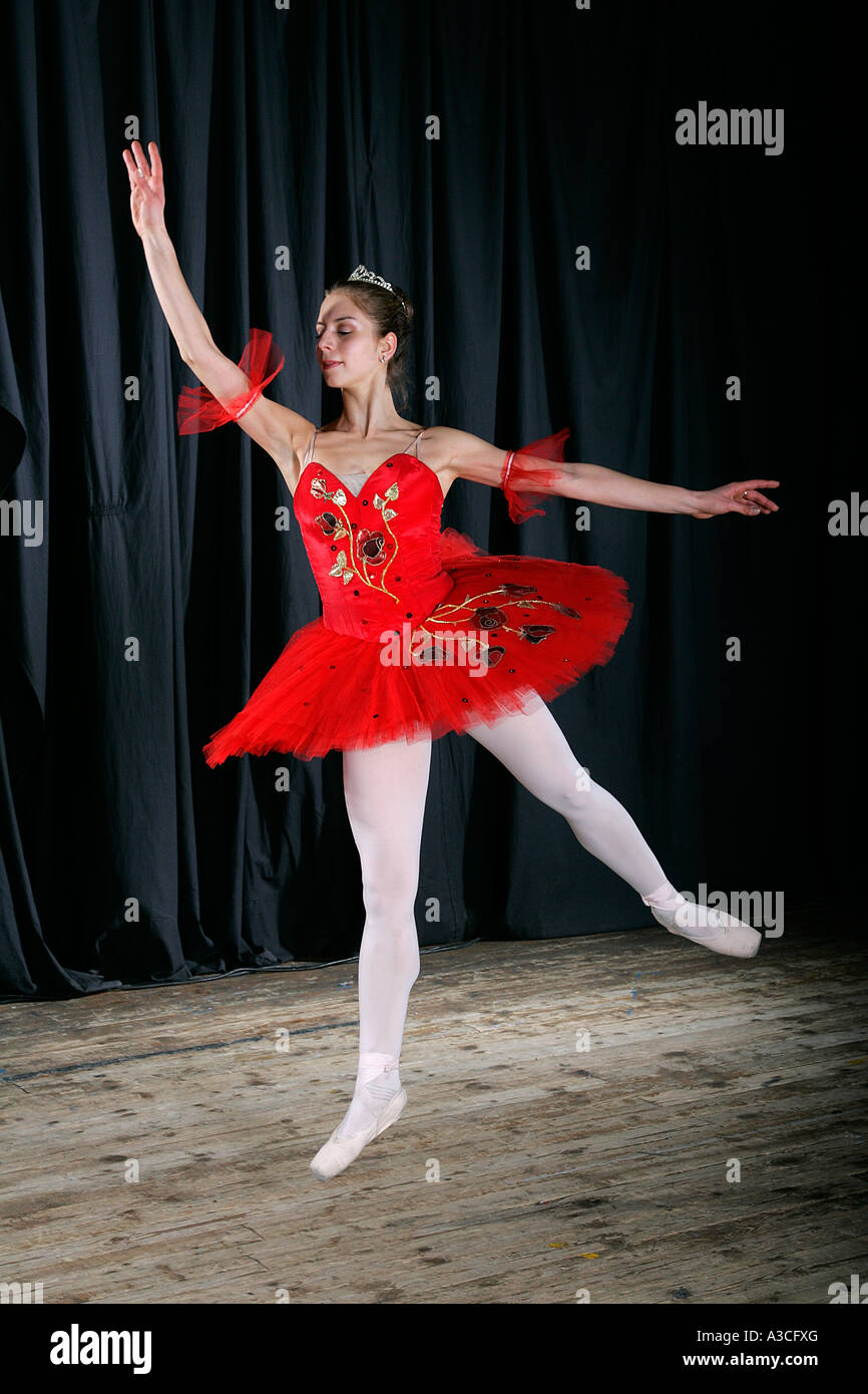 Ballerina Fly Ballet Dancer Choreographer Actress Actor Player Stage