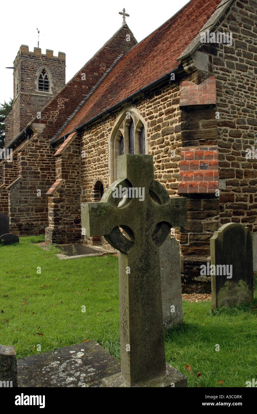 St. James the Apostle old church and cemetery in Pulloxhill Stock Photo ...