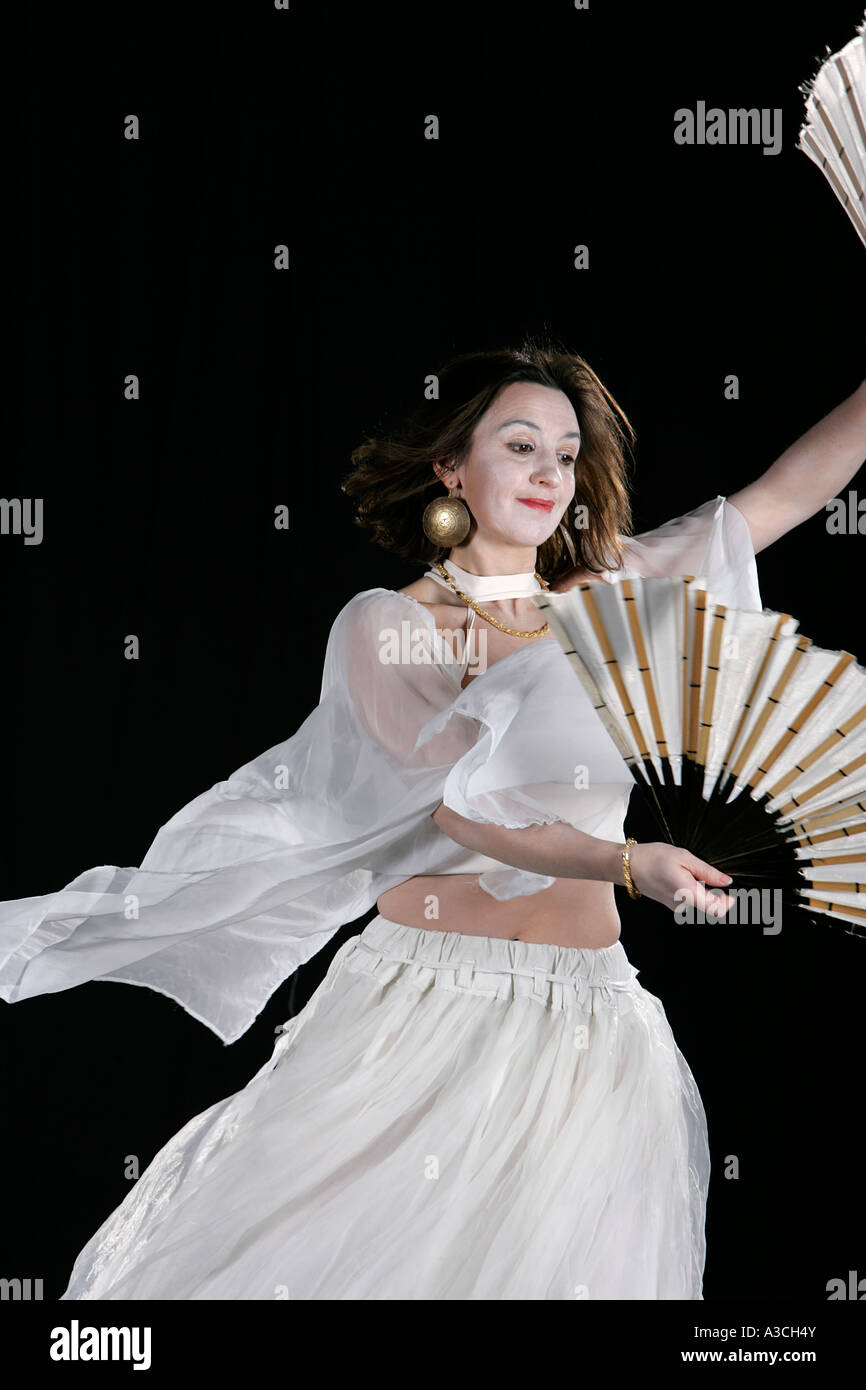 Japan Geisha dancer costume Stock Photo - Alamy