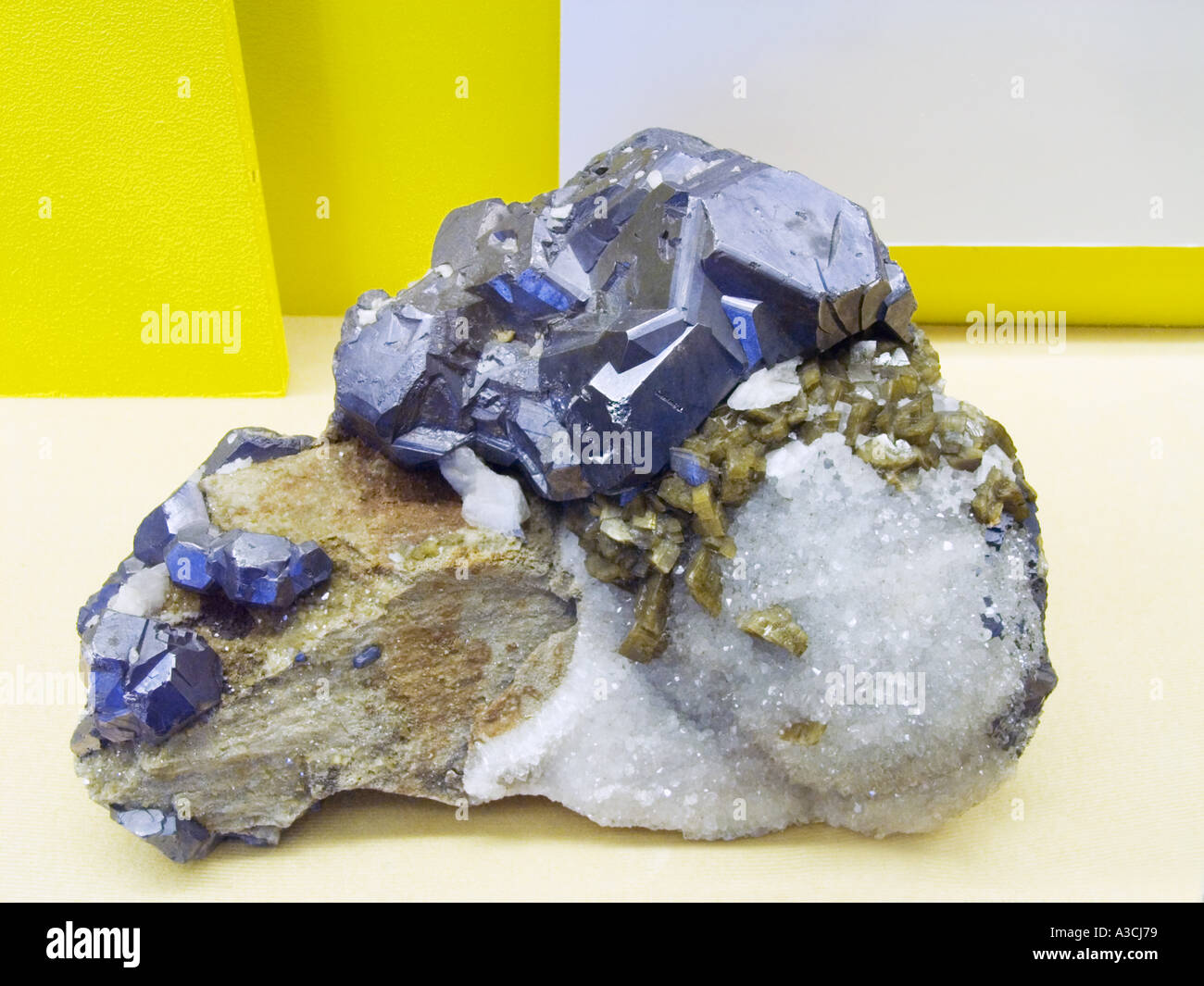 Galenite hi-res stock photography and images - Alamy