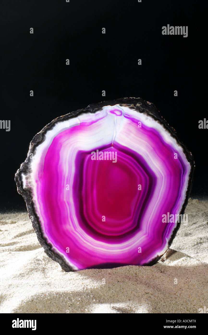 Carnelian hi-res stock photography and images - Alamy