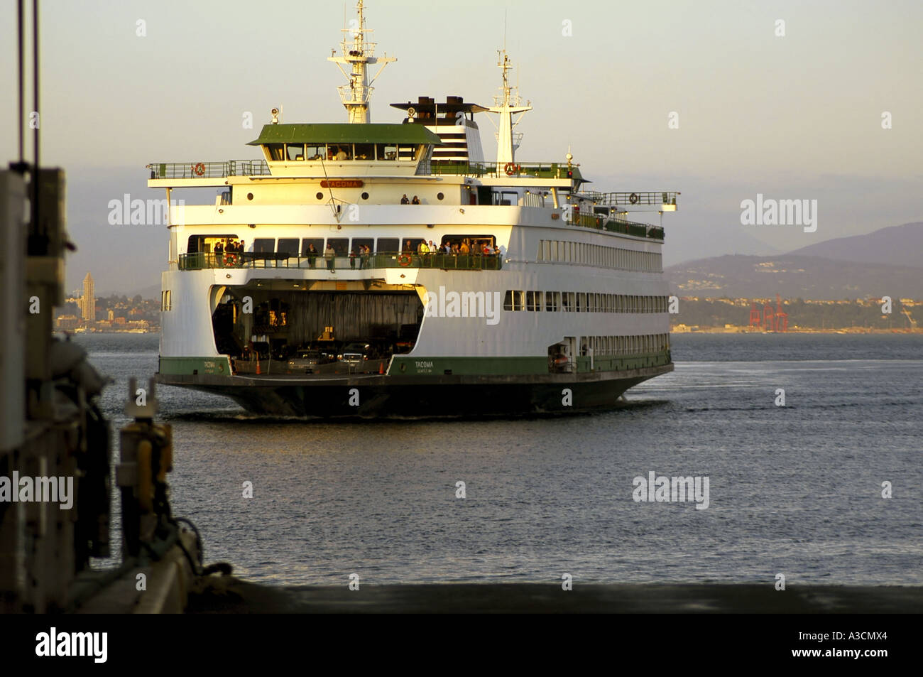 The Puget Sound ferry the M/V Tacoma arrives at Bainbridge Island ...