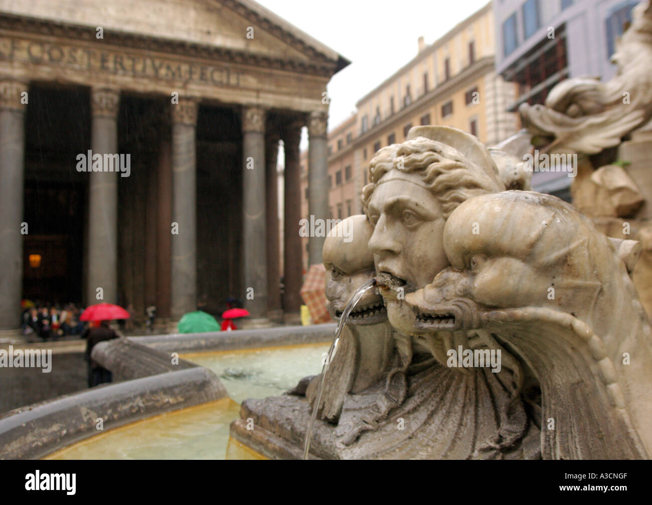 Rain rainy day rome hi-res stock photography and images - Alamy