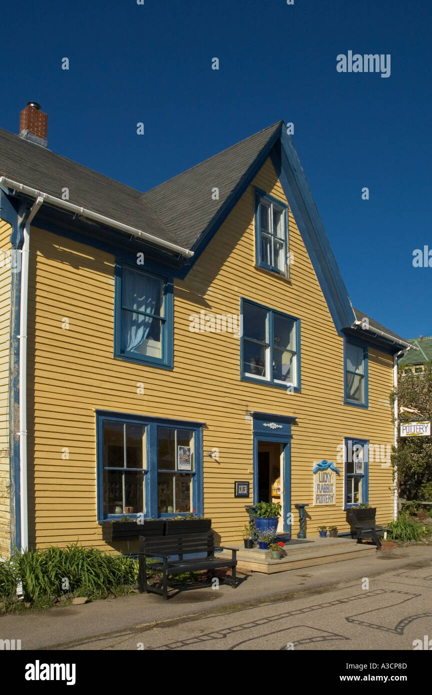Canada Nova Scotia Annapolis Royal Historic District shops Stock Photo ...