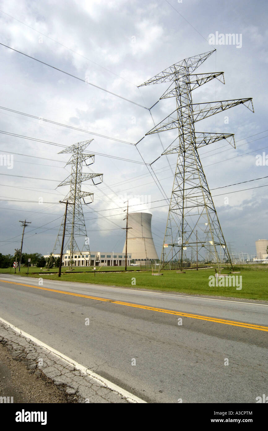 Power Station Cooling towers and Pylons in Michigan Stock Photo - Alamy