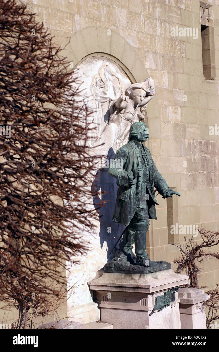Statue in Lausanne, Switzerland Stock Photo - Alamy