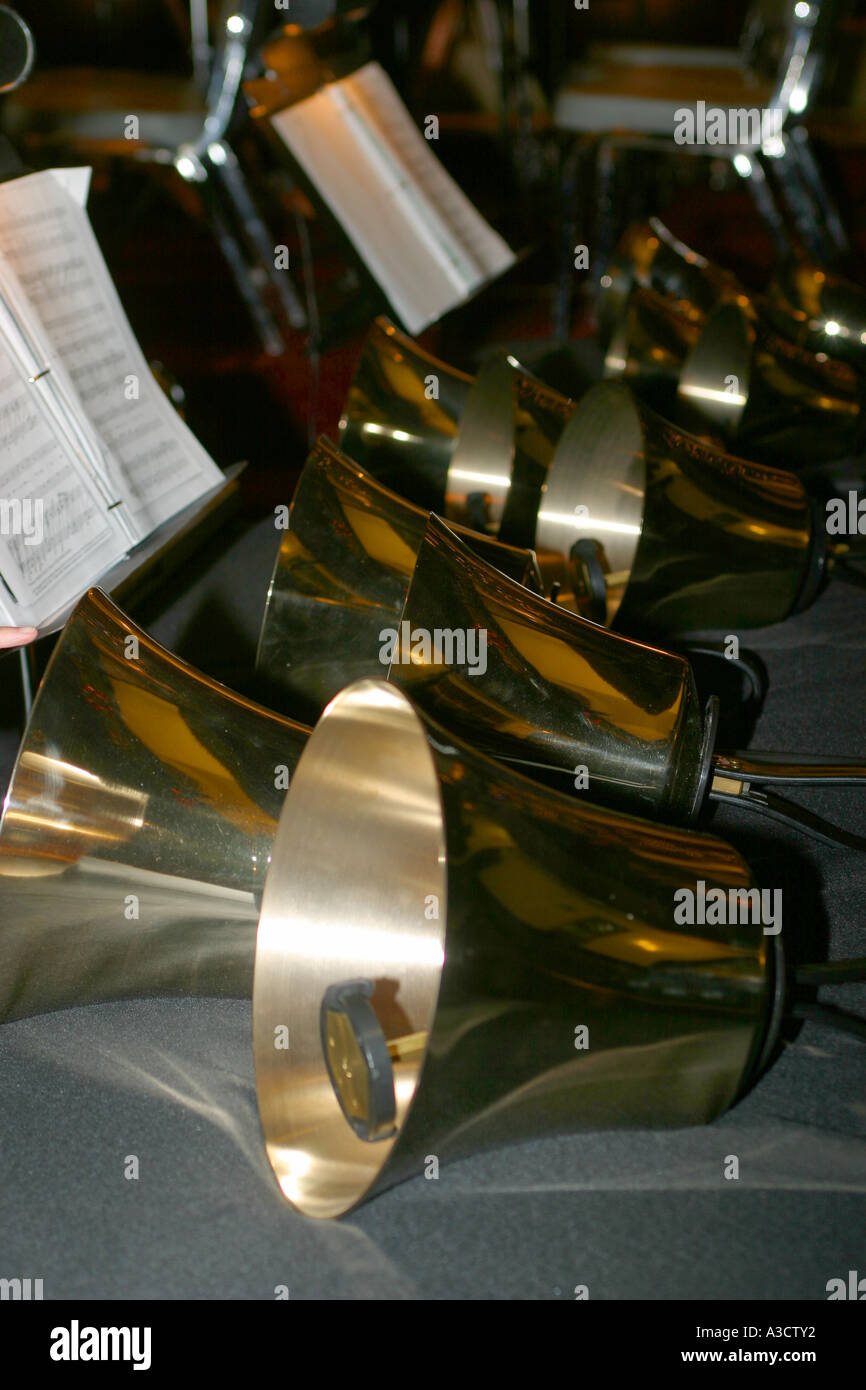 Chiming concert hi-res stock photography and images - Alamy