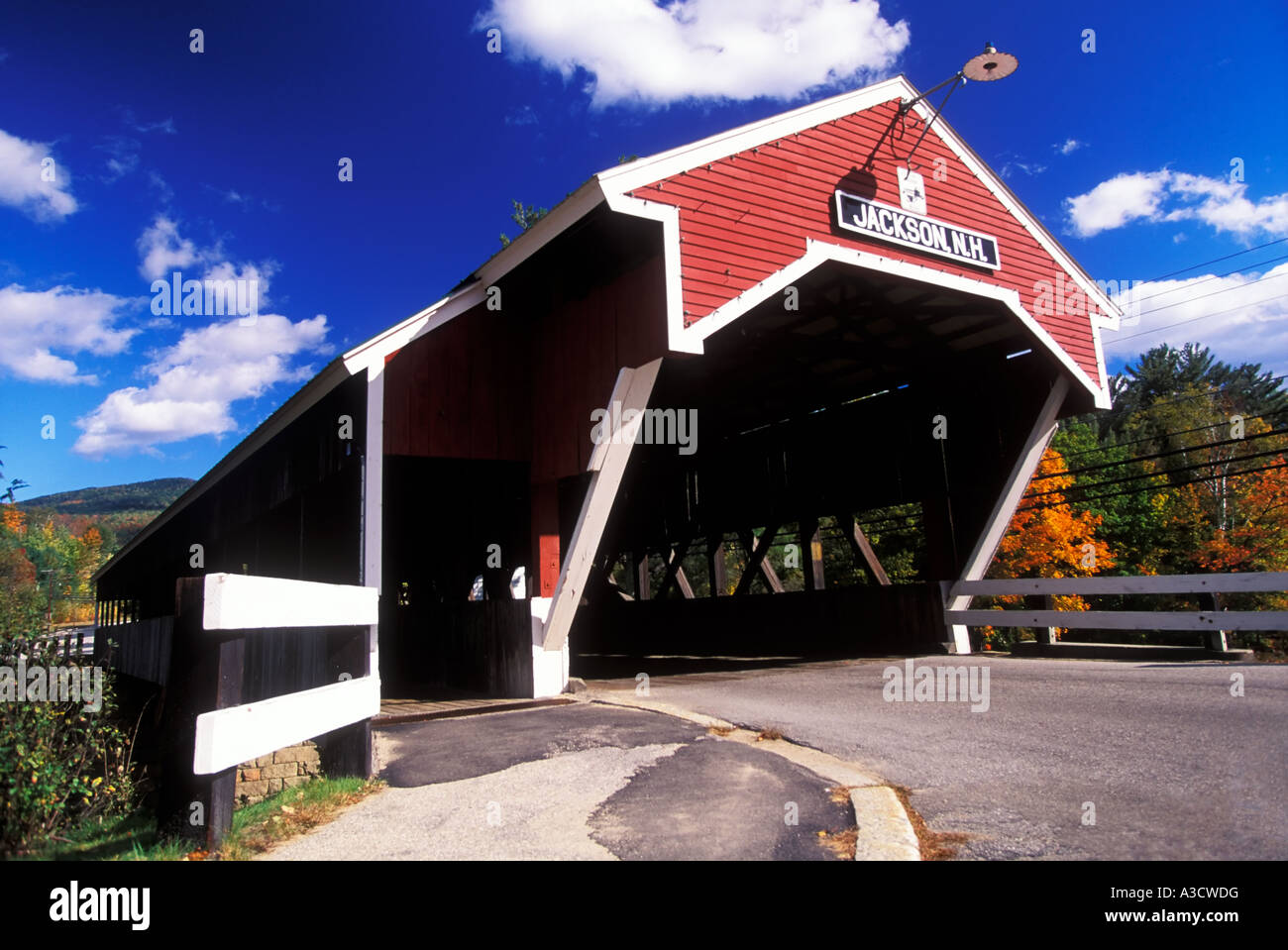 Covered bridge jackson new hampshire hi-res stock photography and ...