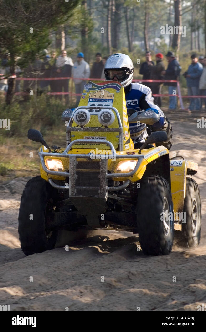 Lisboa Dakar 2007 rally First stage - Quad Bike 255 - Johan Steenkamp ...