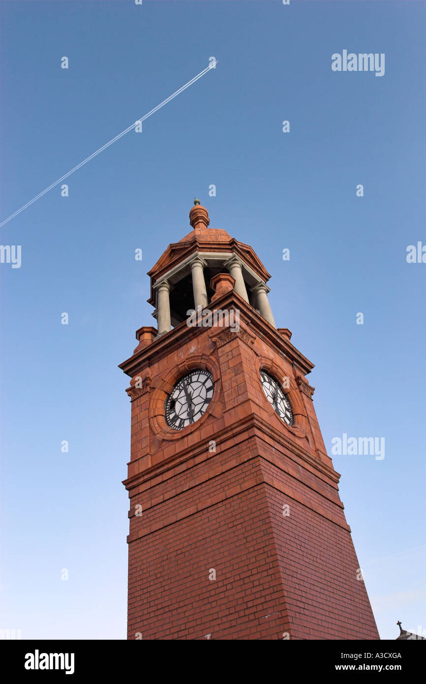 Bolton station clock tower hi-res stock photography and images - Alamy