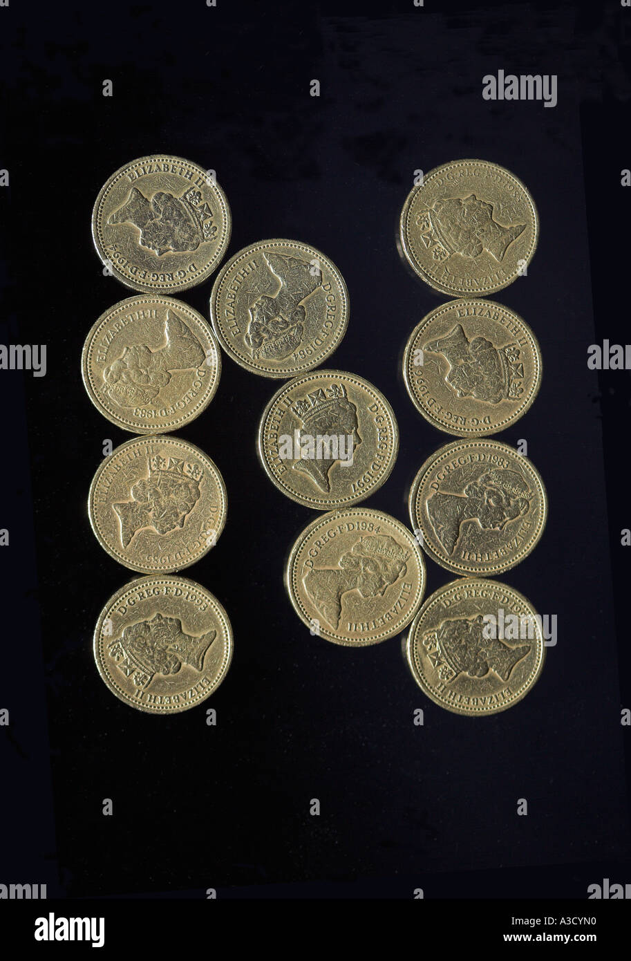 BRITISH POUND COIN FONT LETTER N ON BLACK Stock Photo - Alamy
