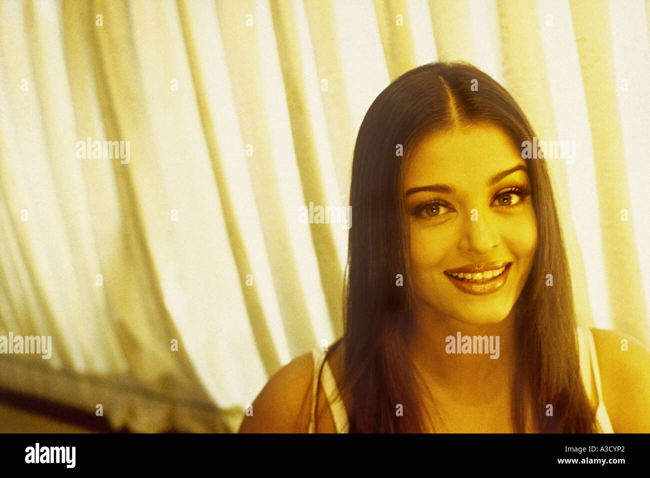 Aishwarya Rai Bachchan, Indian bollywood hindi movie film star actress ...