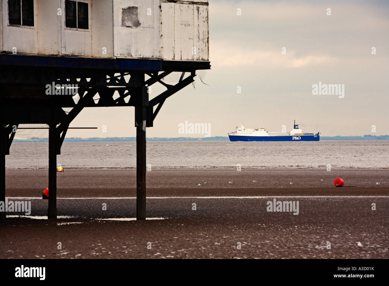 Humber ferry hi-res stock photography and images - Alamy