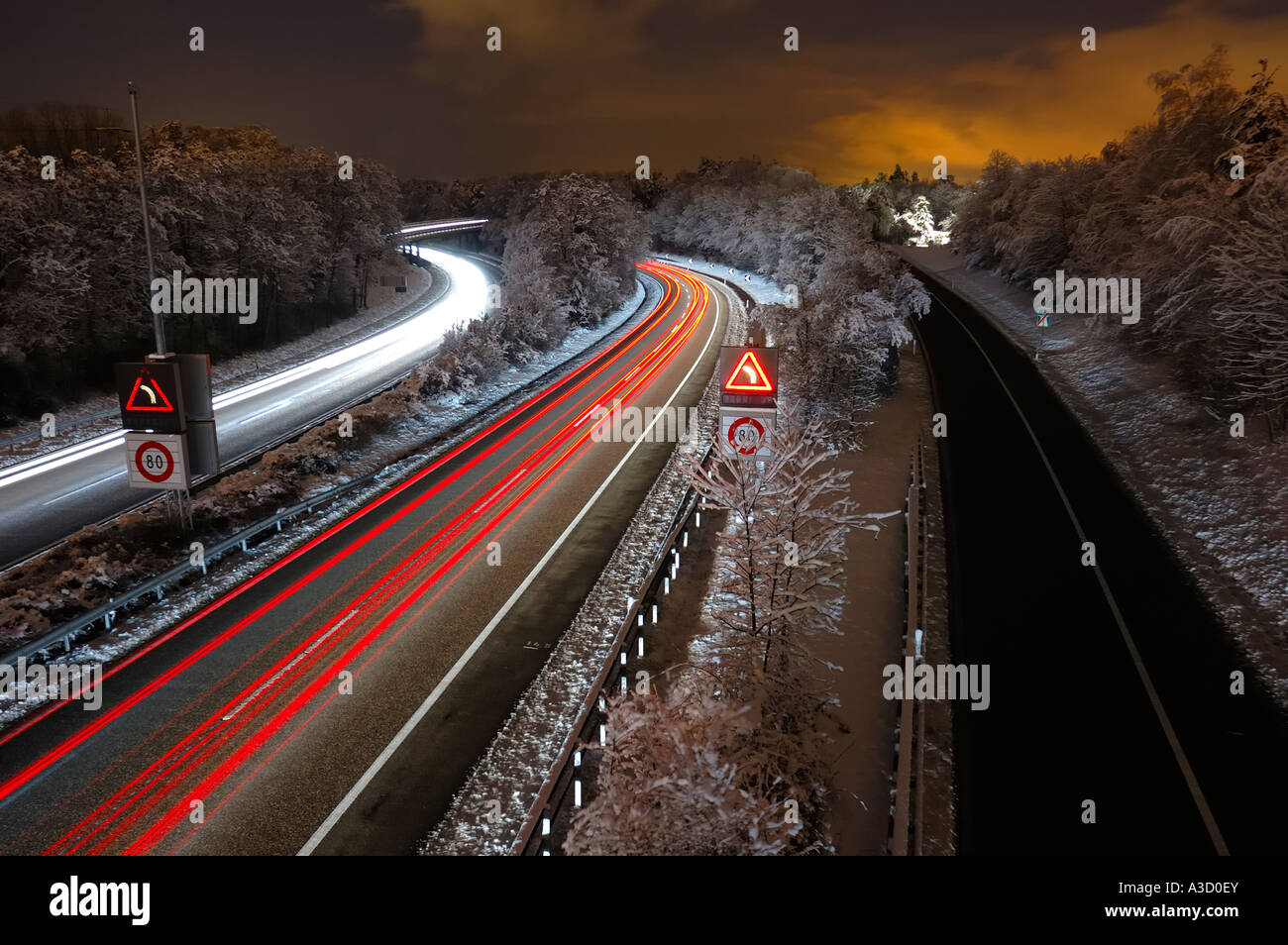 Night in winter hi-res stock photography and images - Alamy