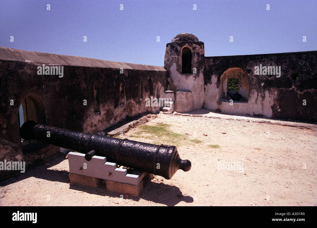 Cannons at the top of Fort Jesus in Mombasa, Kenya, Africa Stock Photo ...