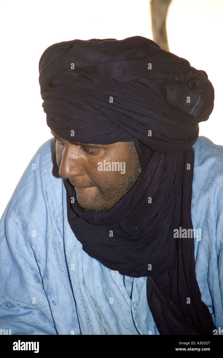Tuareg men in a tent in Timbuktu Mali West Africa Stock Photo - Alamy