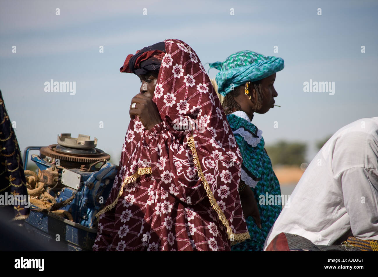 People on the ferry across the Bani river on route to the Monday market ...