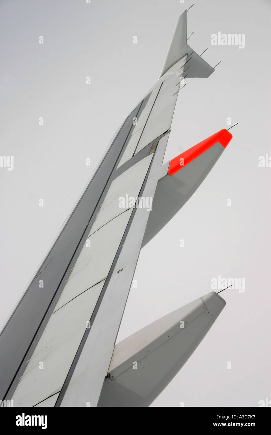 Aircraft wing structure hi-res stock photography and images - Alamy