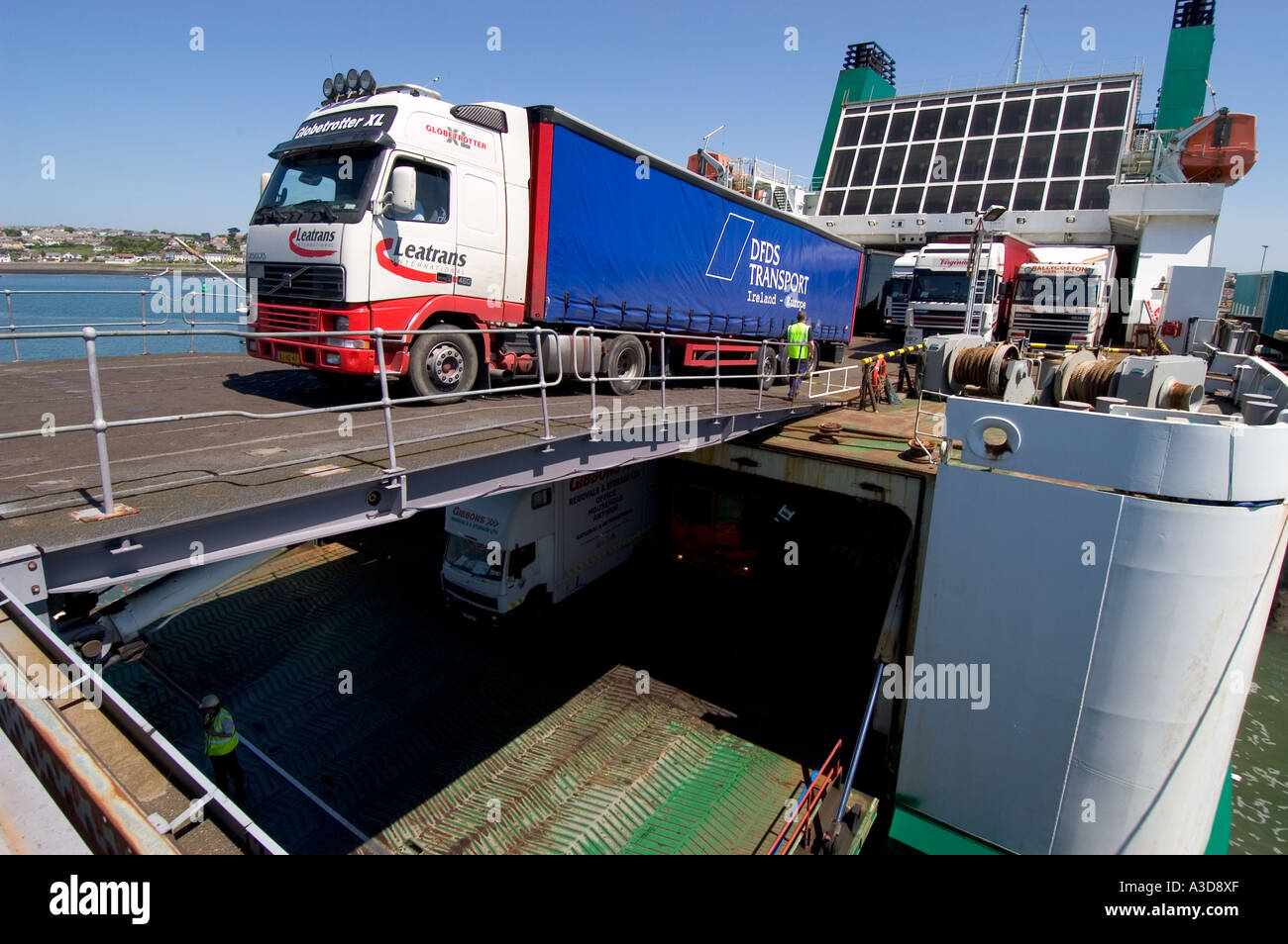 Inishmore passenger ferry hi-res stock photography and images - Alamy