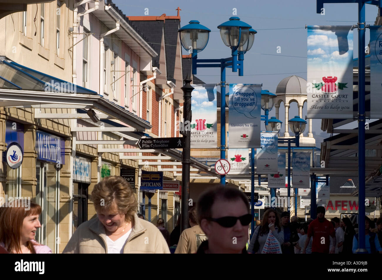 Shopping Centre Castle Court Caerphilly South Wales Stock Photo - Alamy