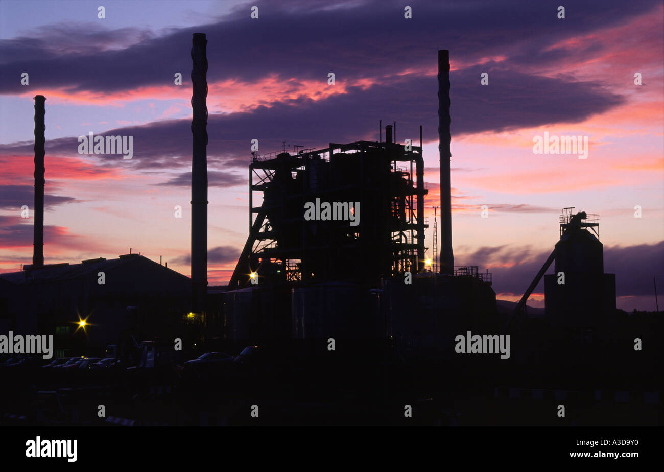 Dupont factory hi-res stock photography and images - Alamy
