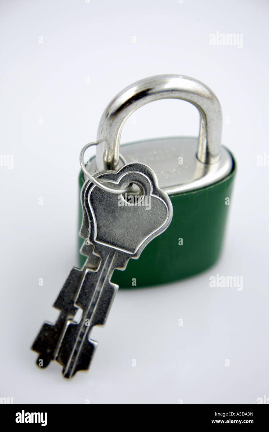 Padlock and keys Stock Photo - Alamy