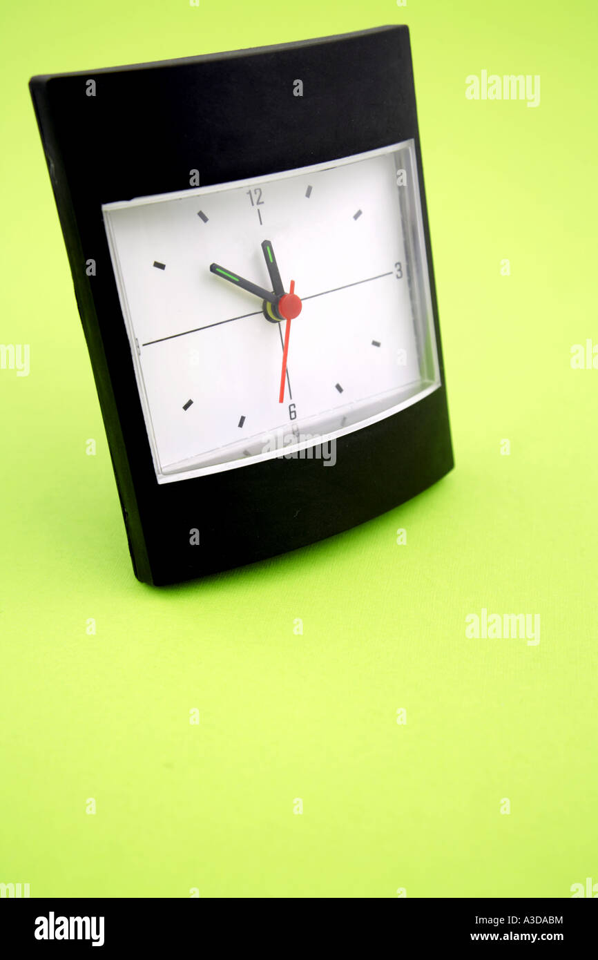 Basic clock face hi-res stock photography and images - Alamy