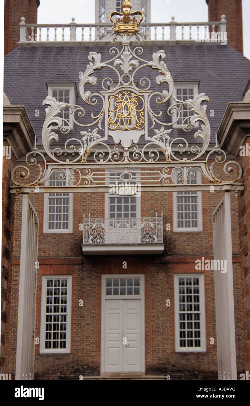 GOVERNOR S PALACE GATE in Colonial Williamsburg. Virginia USA Stock ...