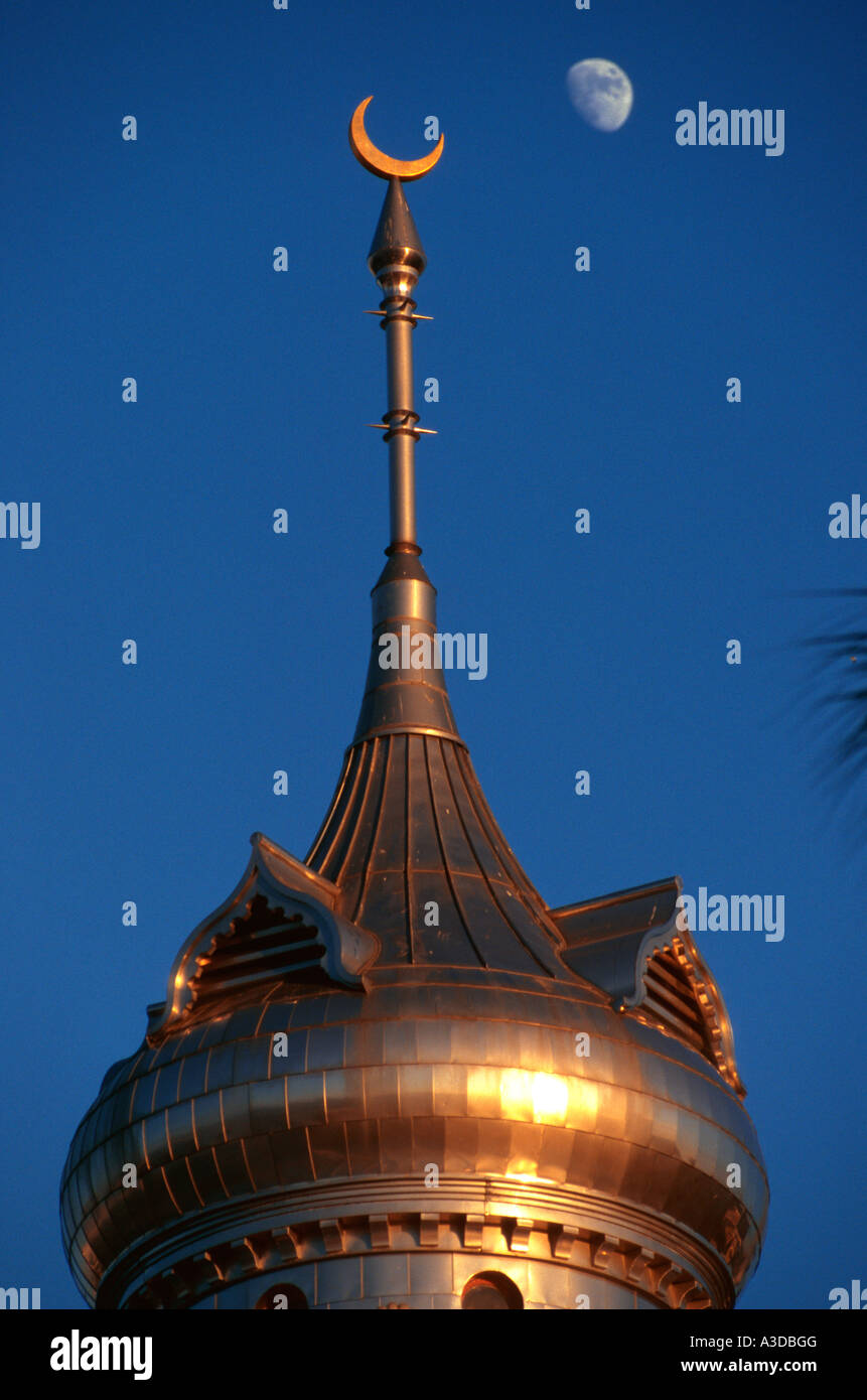 Moon rising over minaret at University of Tampa Stock Photo - Alamy