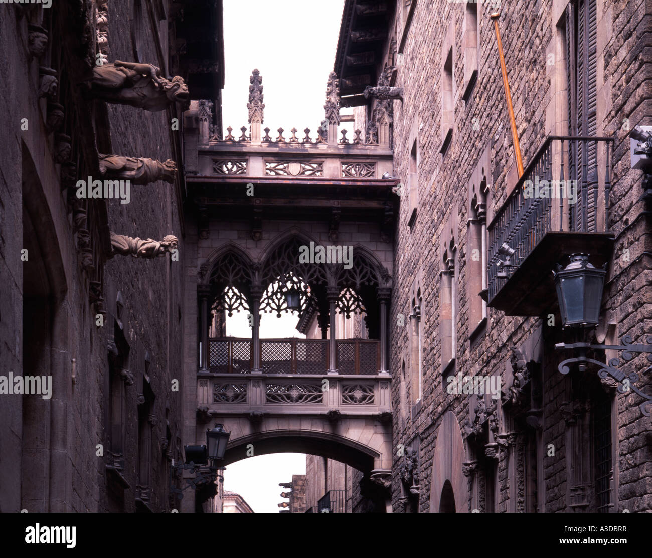 Bridge in the Gothic Quarter (Barri Gotic) Barcelona Spain Stock Photo ...