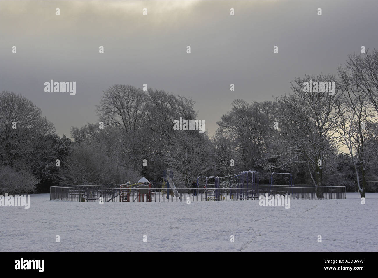 Abandoned playground england hi-res stock photography and images - Alamy