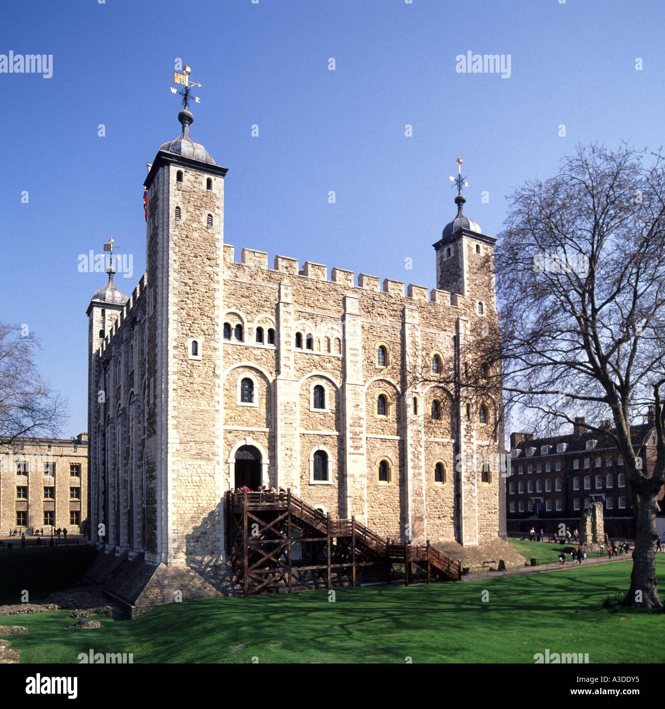 White Tower London Stock Photos & White Tower London Stock Images - Alamy