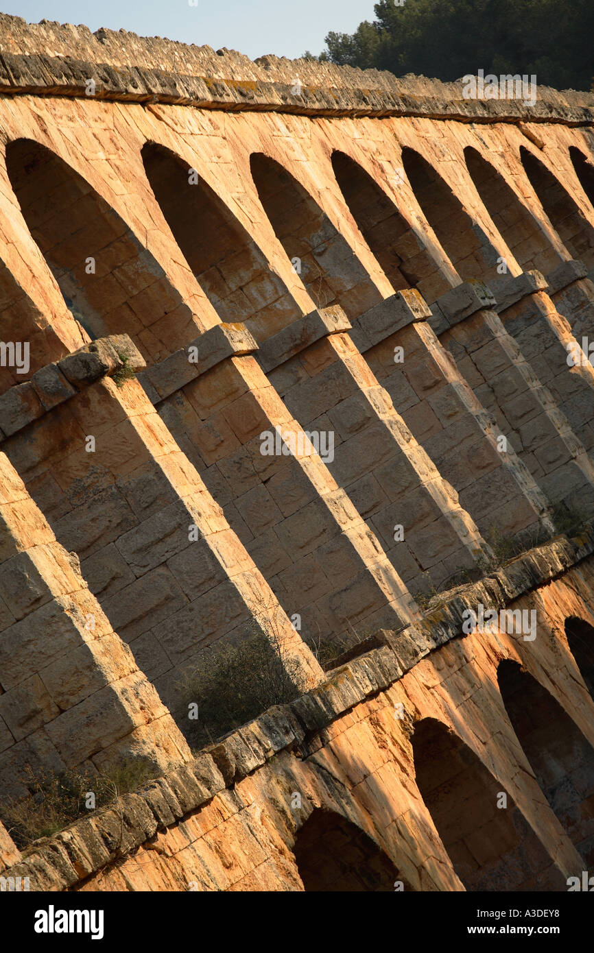 Arched Aquaduct High Resolution Stock Photography and Images - Alamy
