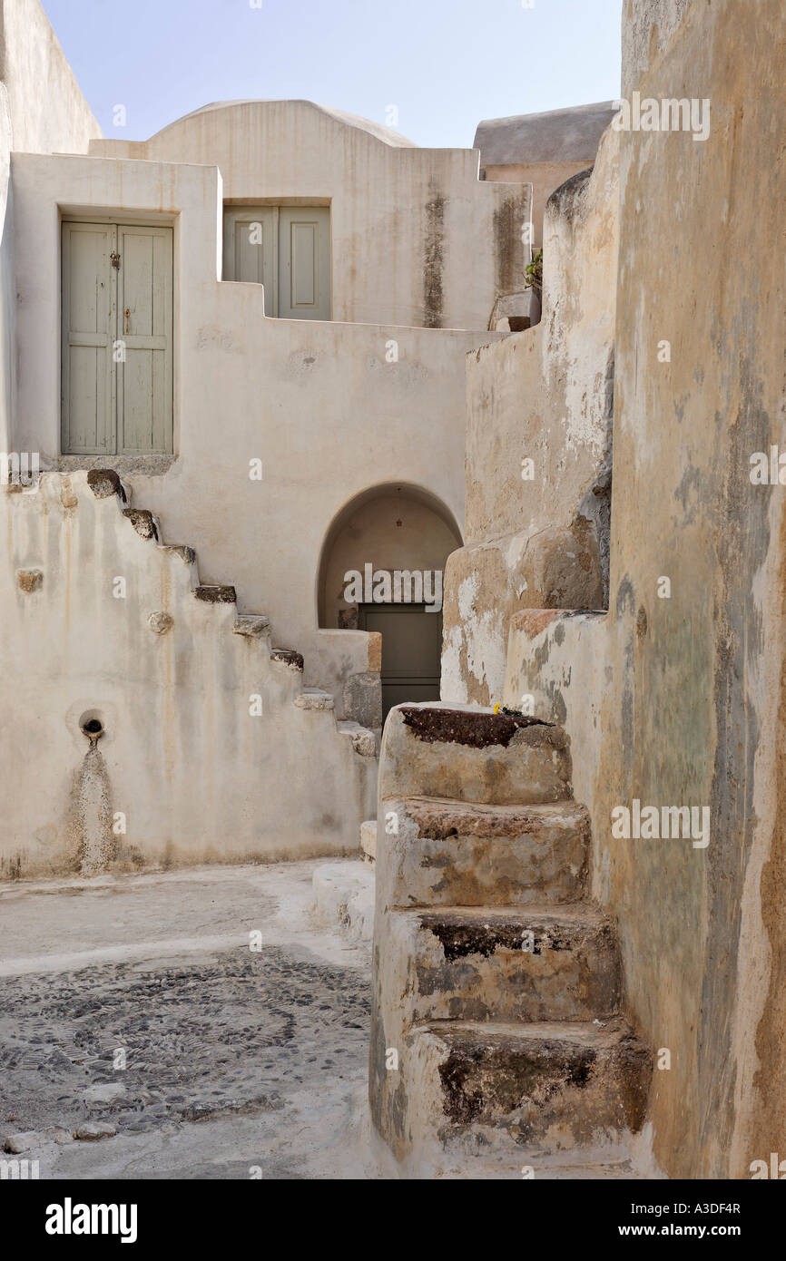 In the old part of the village there are no streets just narrow aisles ...