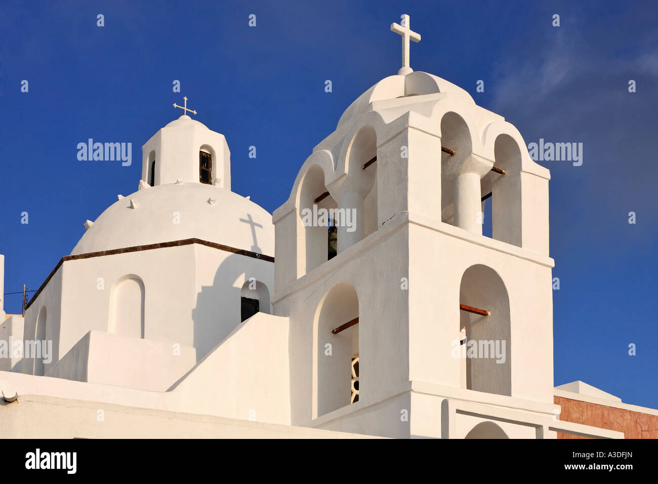 Cycladic style hi-res stock photography and images - Alamy