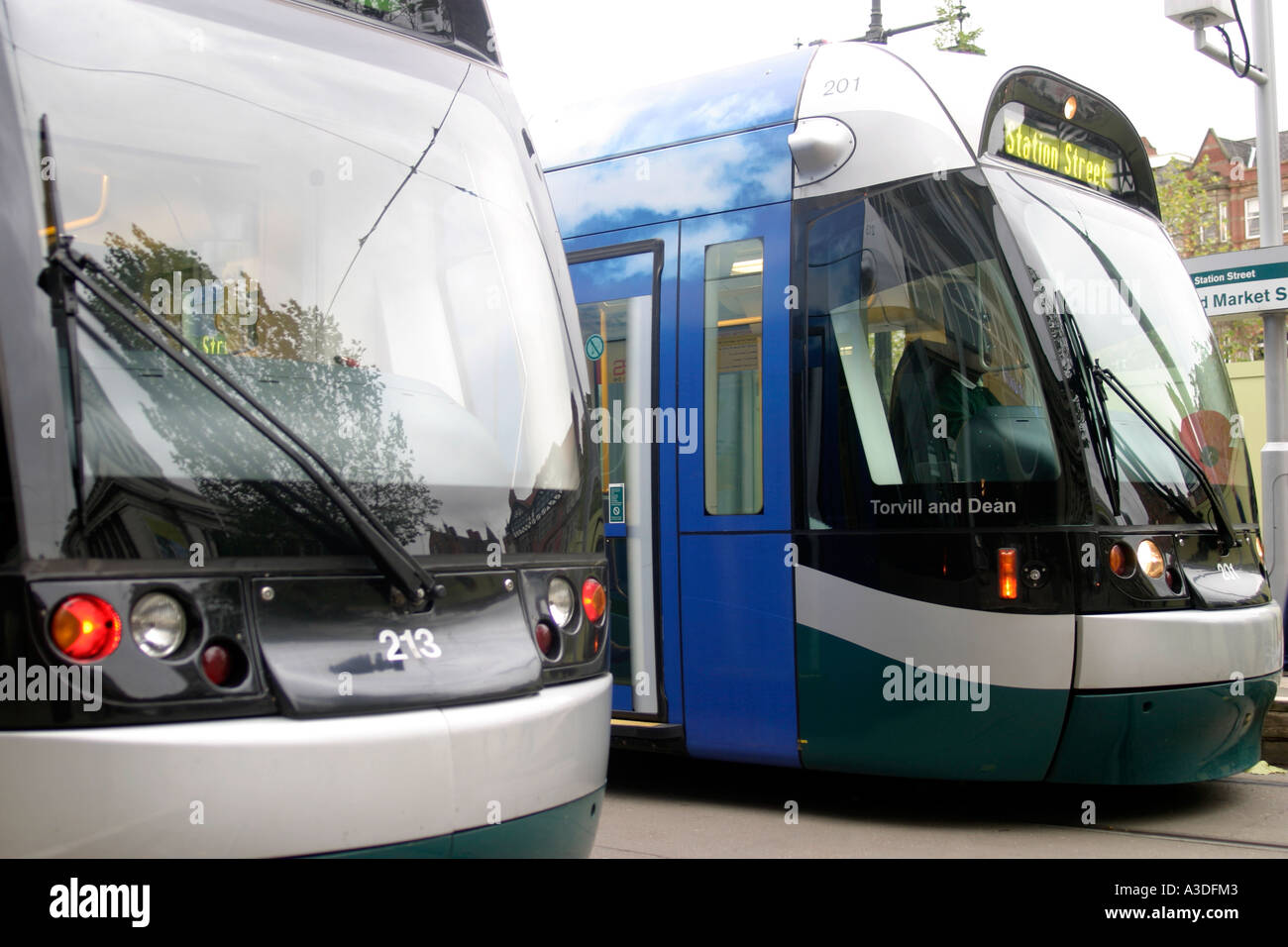 NET Nottingham Express Transit the Nottingham Tram in Market Square ...