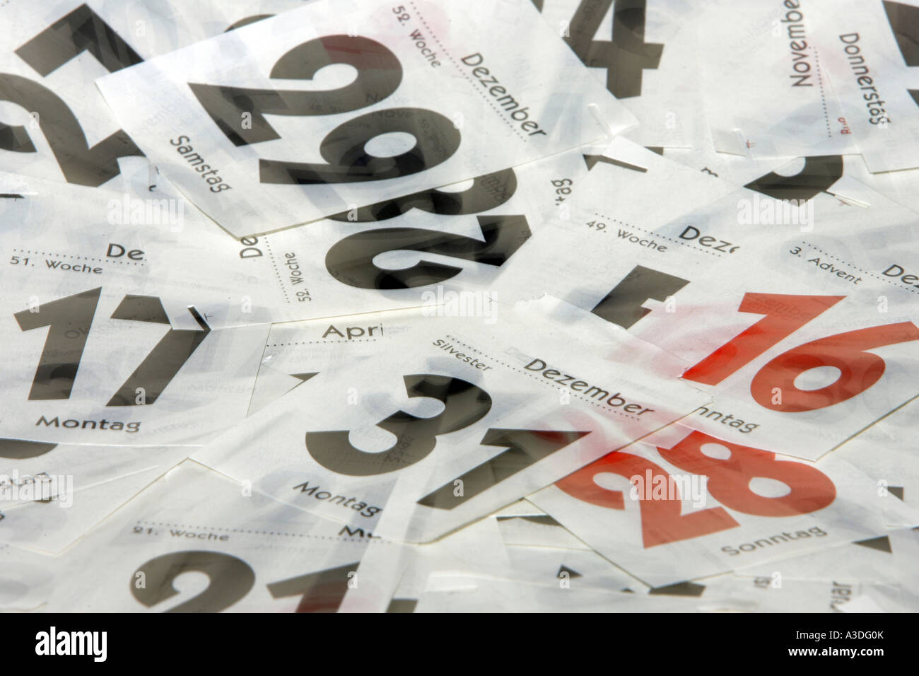 Sheets of a tear off calendar Stock Photo - Alamy