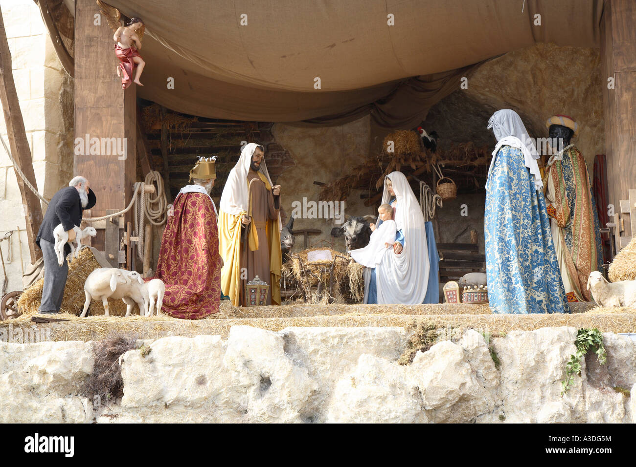 Man creche hi-res stock photography and images - Alamy