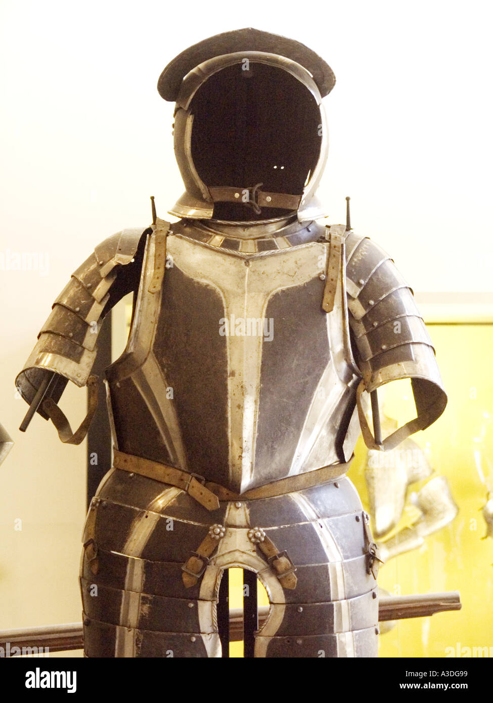 Valiant uniform hi-res stock photography and images - Alamy