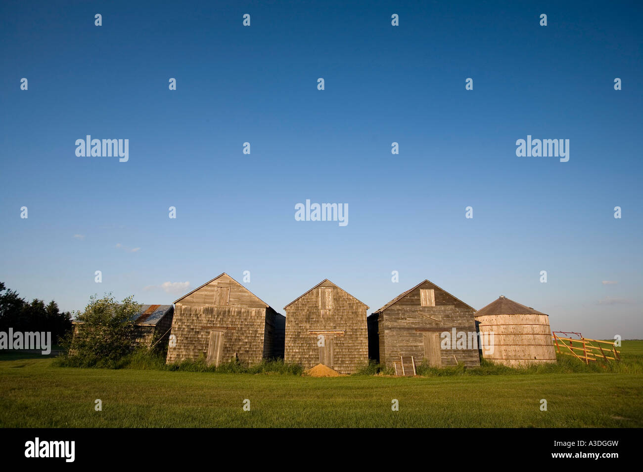 Old farm structures hi-res stock photography and images - Alamy