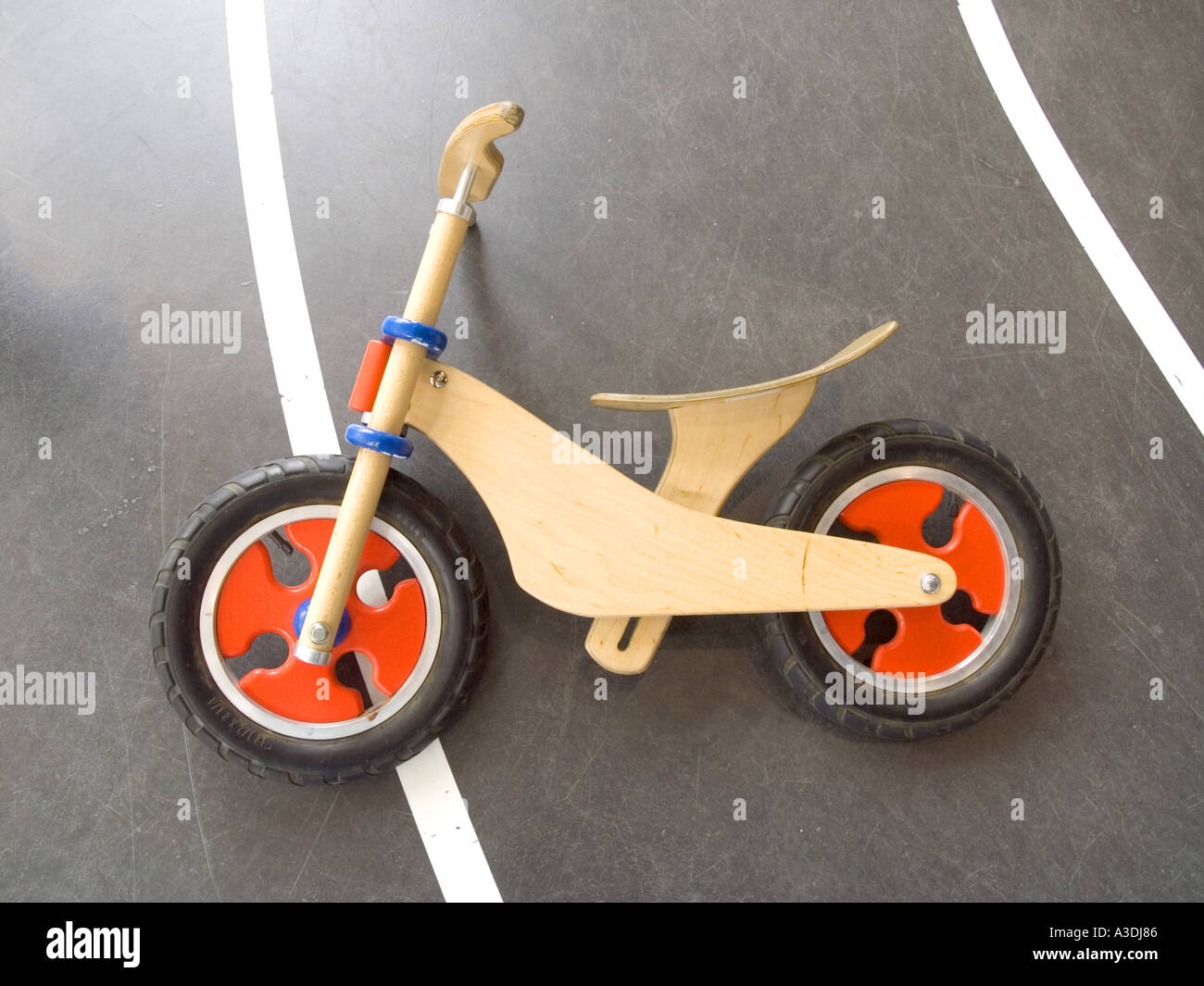 Historic bicycle museum display hi-res stock photography and images - Alamy